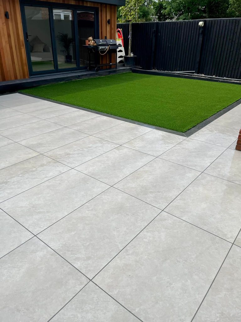 QUARTZ WHITE Porcelain - 900x600x20mm / 21.6m2 Pack - Paving Traders