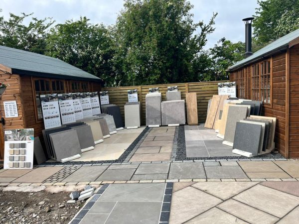 Paving Traders at Leeds - Paving Traders